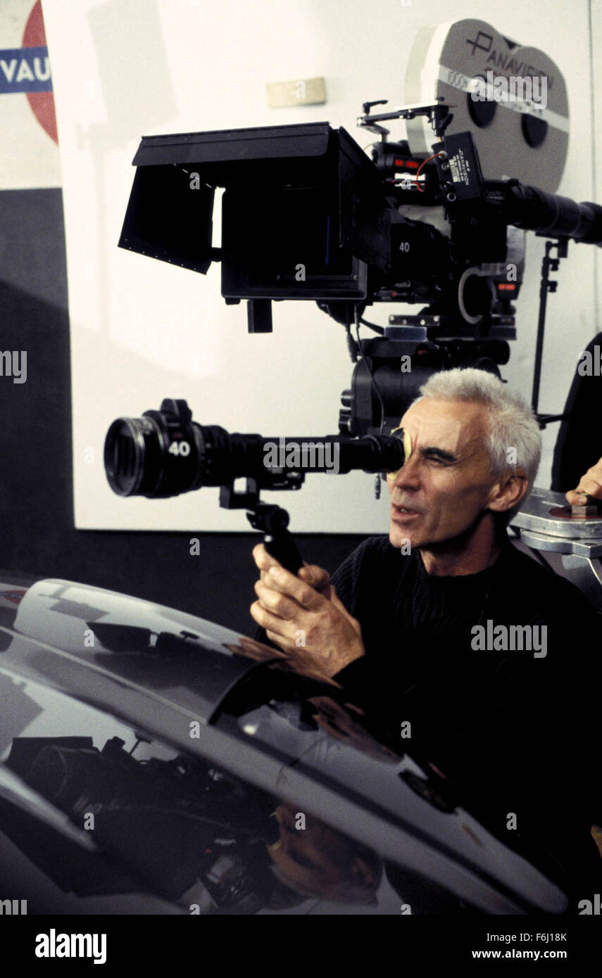 Director lee tamahori hi-res stock photography and images - Alamy