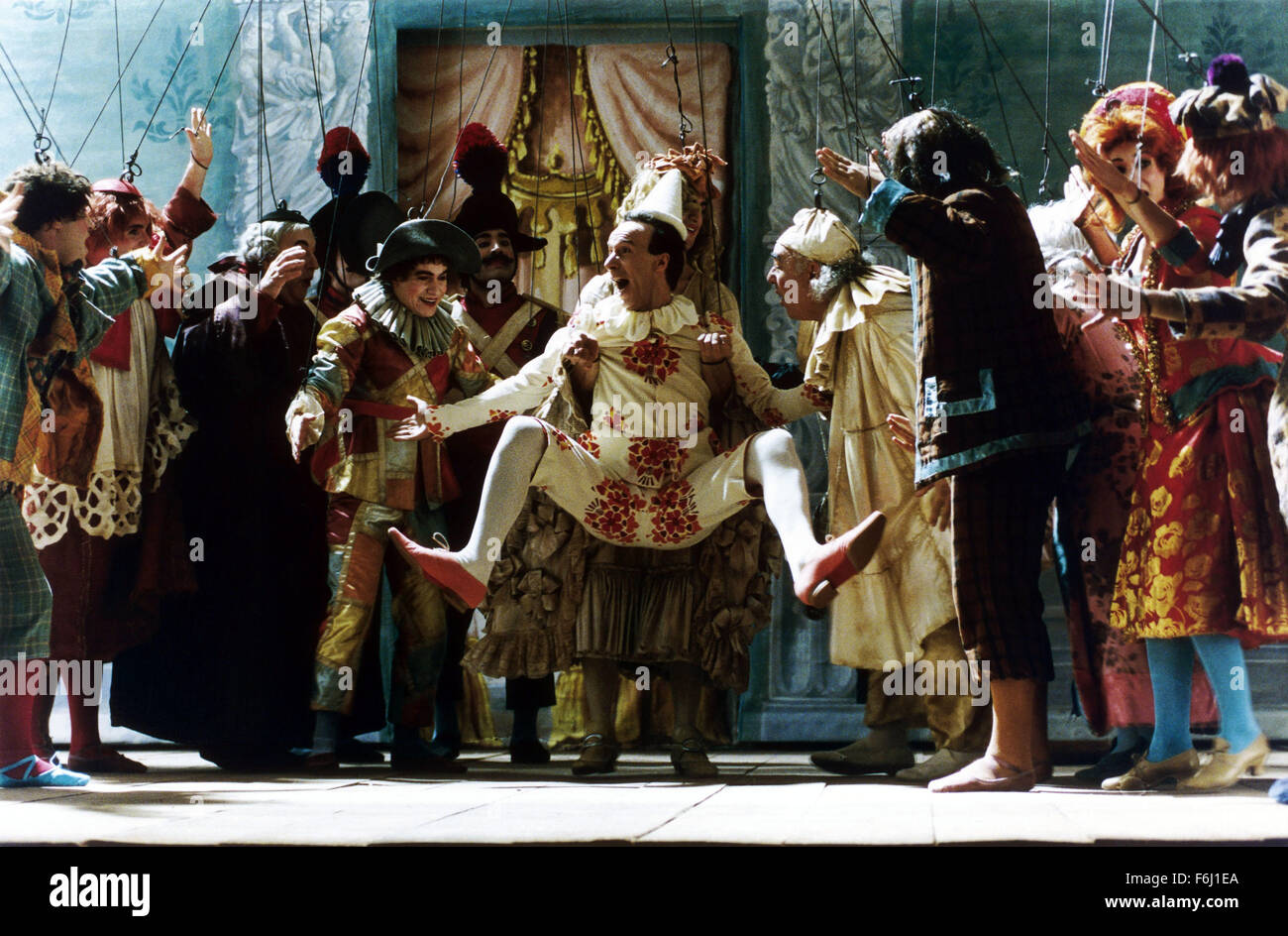 Pinocchio pinocchio 2002 roberto benigni hi-res stock photography and images - Alamy