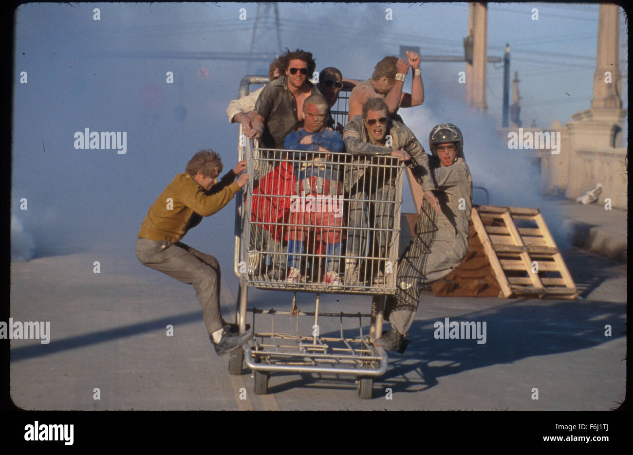 Jackass movie 2002 hi-res stock photography and images - Alamy
