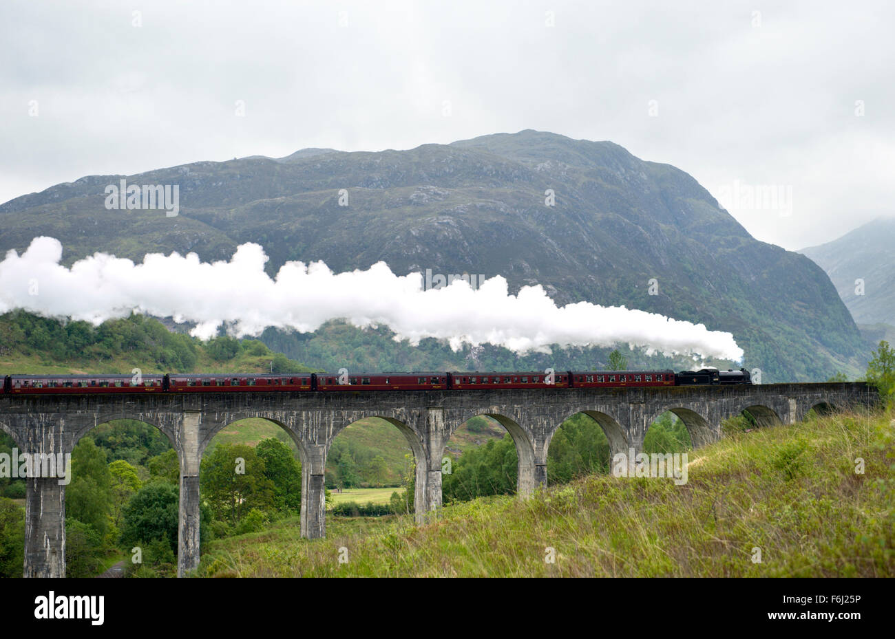 Glenfinnan viaduct in the Highlands of Scotland. The 21 arched viaduct ...
