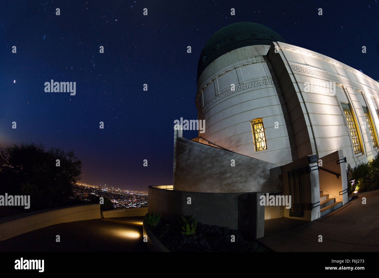 Panoramic griffith observatory hi-res stock photography and images - Alamy