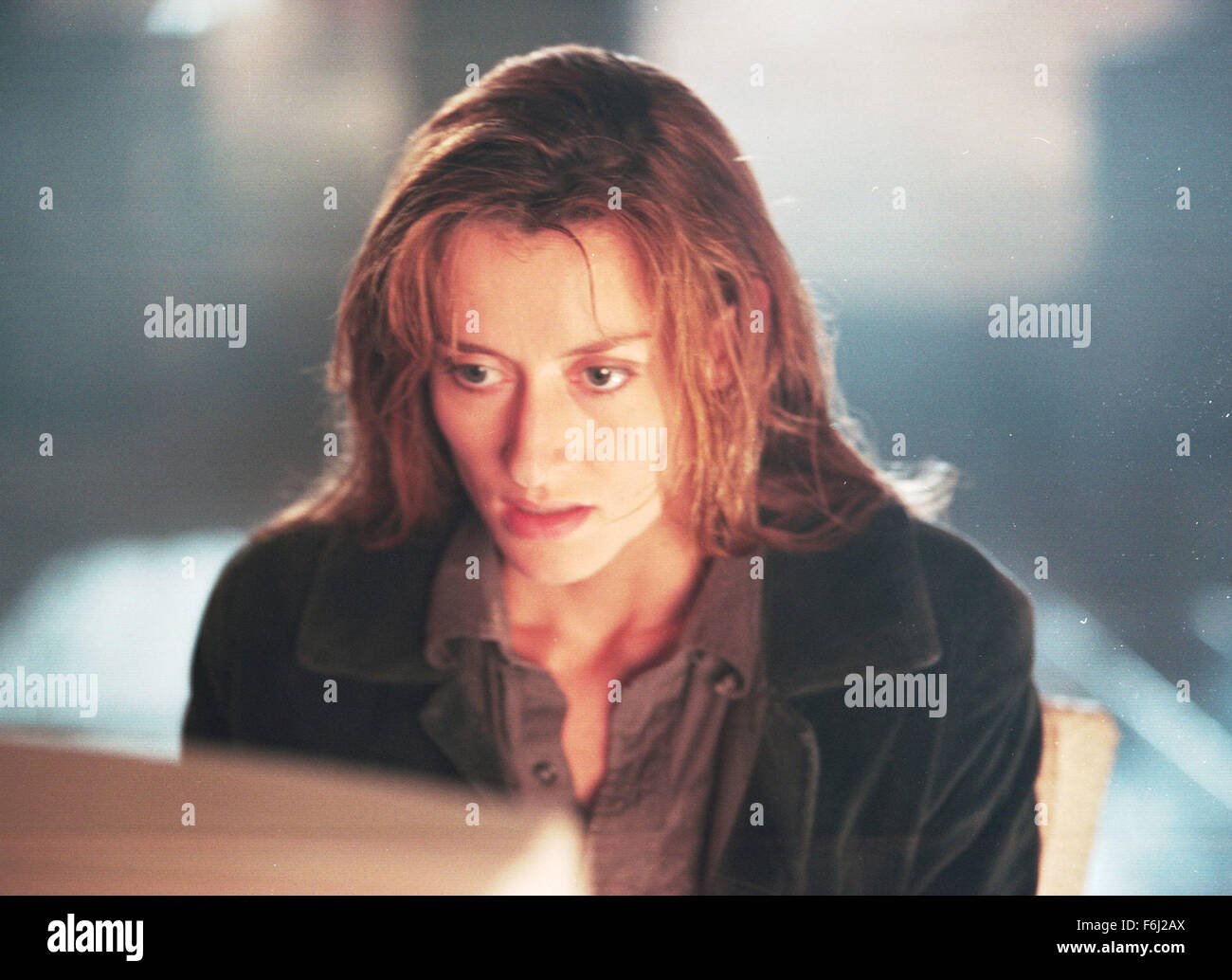 Fear dot com 2002 natascha mcelhone hi-res stock photography and images - Alamy