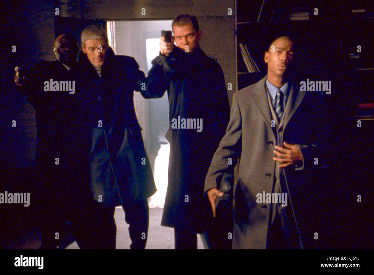15 november 2002 hi-res stock photography and images - Alamy