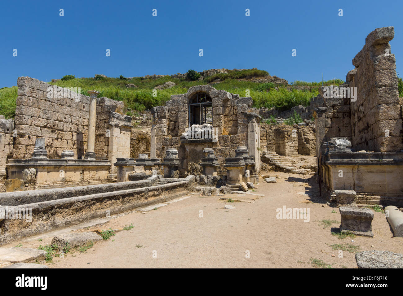 Ancient ruins of Perge. The Nymphaeum. Turkey Stock Photo - Alamy