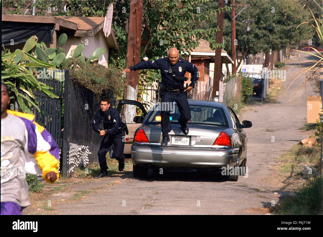 Nov 18, 2002; Hollywood, CA, USA; COLIN FARRELL as Jim Street and LL ...