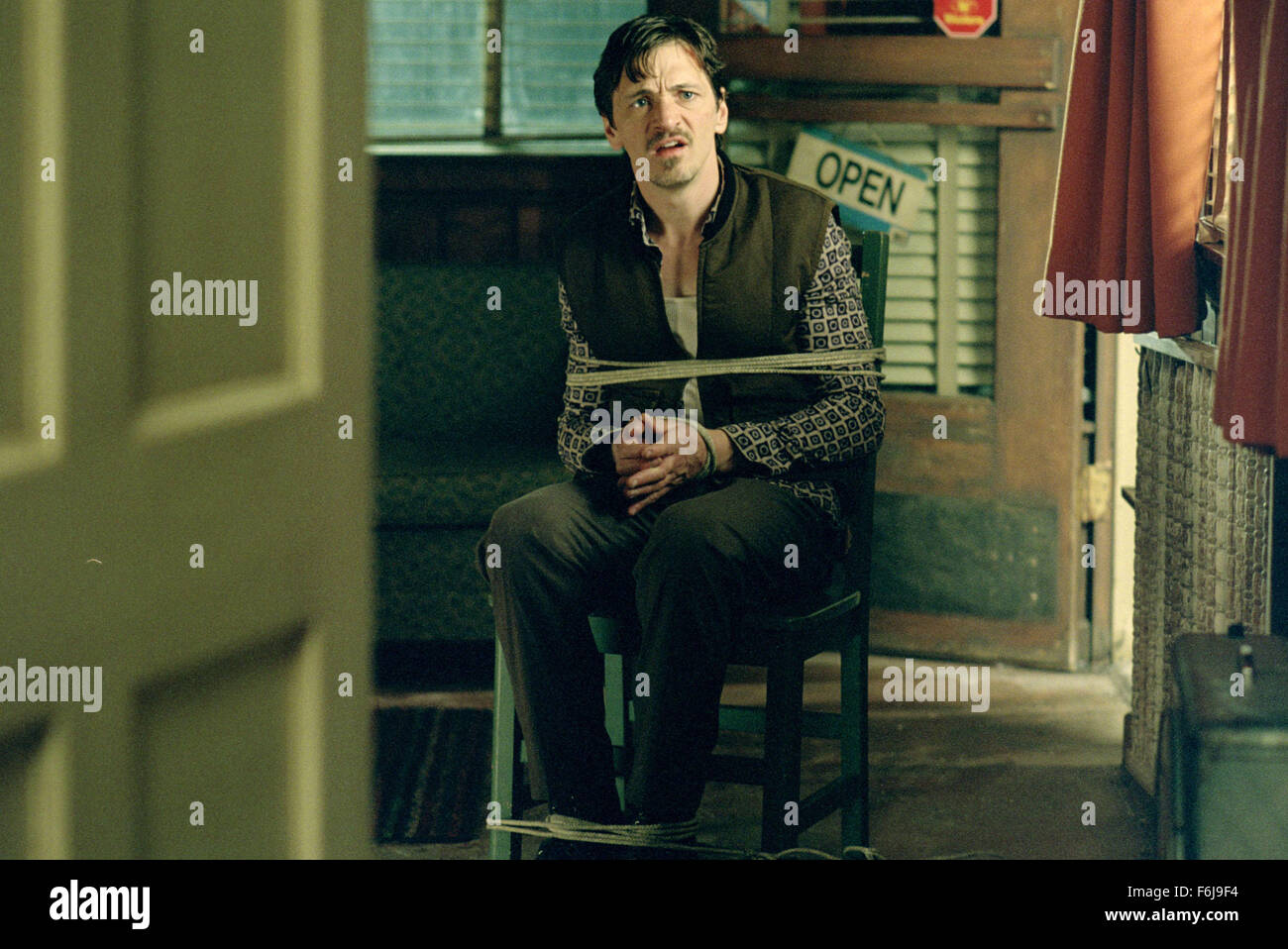 Apr 2003 hi-res stock photography and images - Alamy