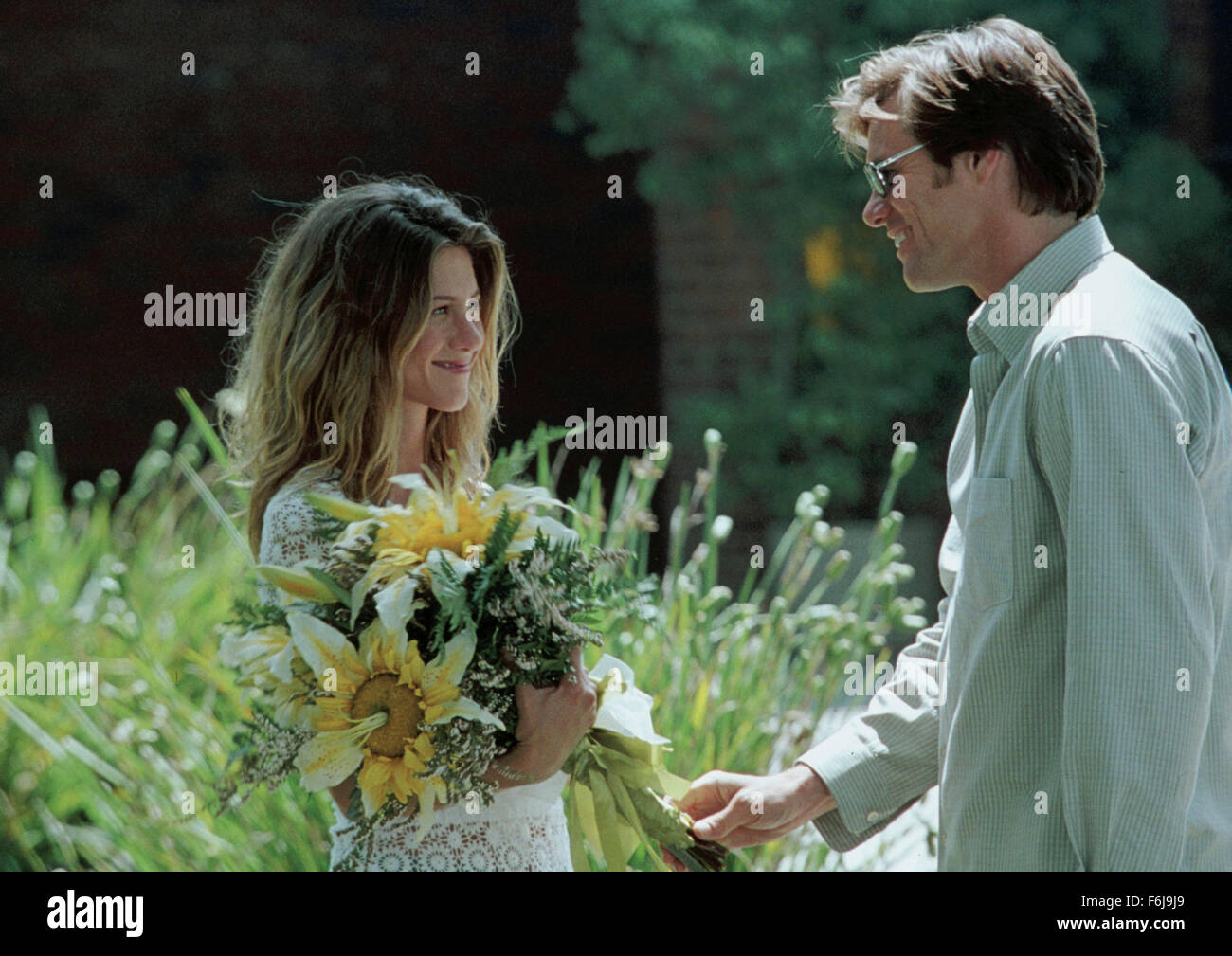 Bruce almighty 2003 jennifer aniston hi-res stock photography and ...
