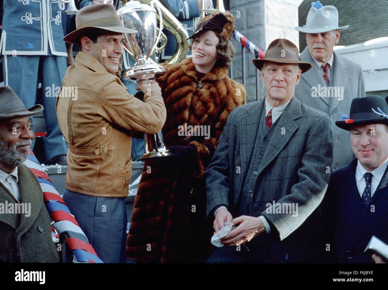 Jul 22, 2003; Hollywood, CA, USA; ELIZABETH BANKS (center) as Marcella ...