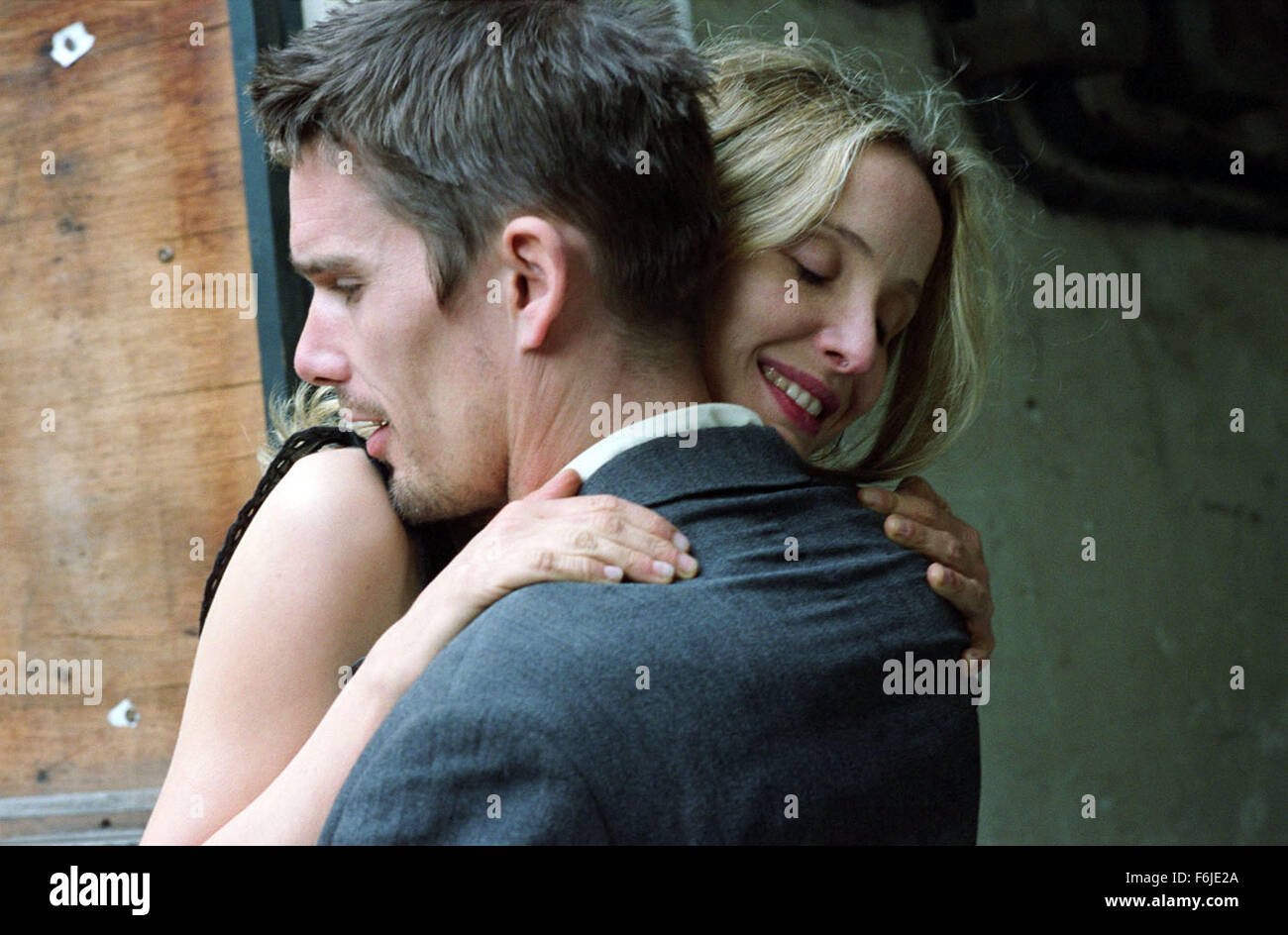 Before sunset ethan hawke hi-res stock photography and images - Alamy