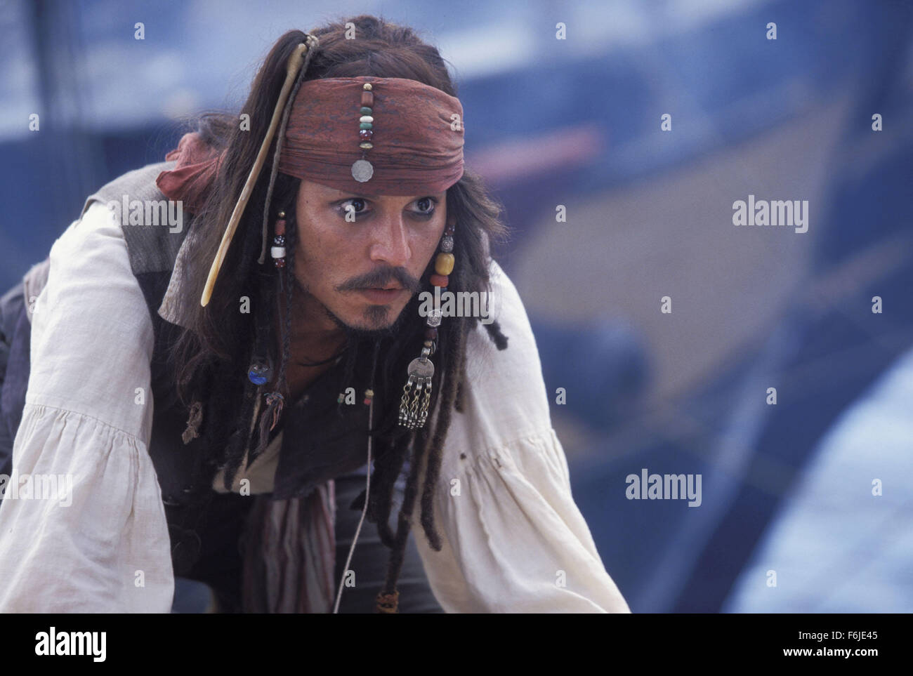 Johnny depp jack sparrow hi-res stock photography and images - Alamy