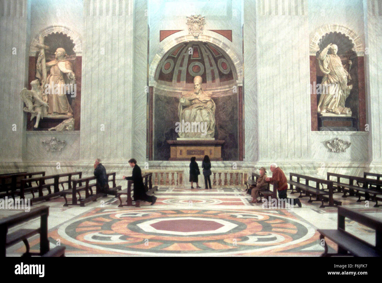 Rome entertainment scene hi-res stock photography and images - Alamy