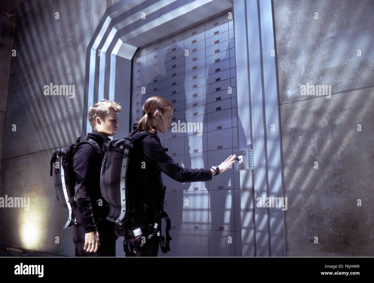 RELEASE DATE: February 6, 2004. MOVIE TITLE: Catch That Kid. STUDIO ...