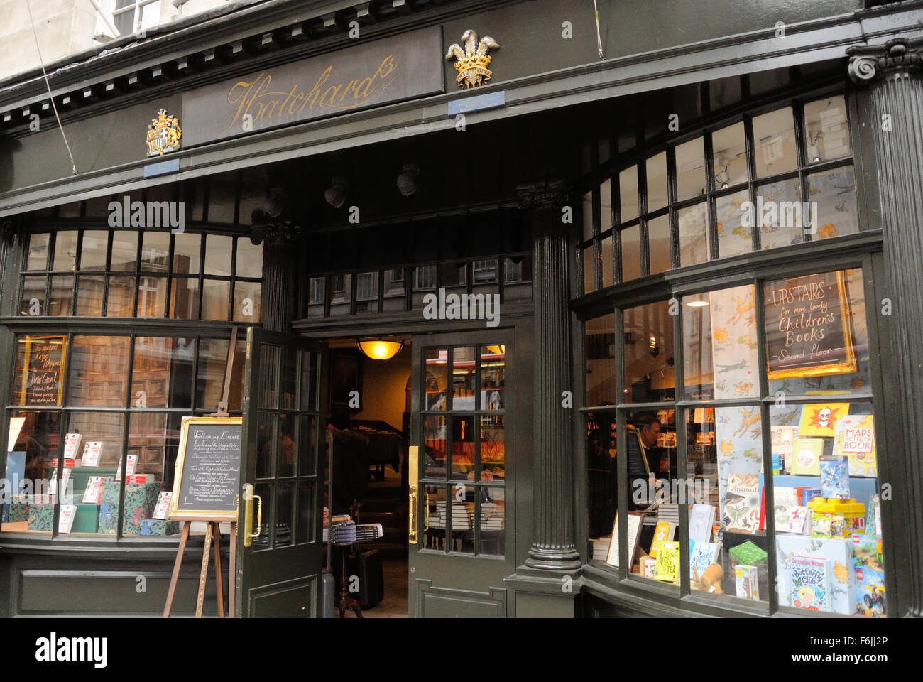 Hatchards book shop hi-res stock photography and images - Alamy