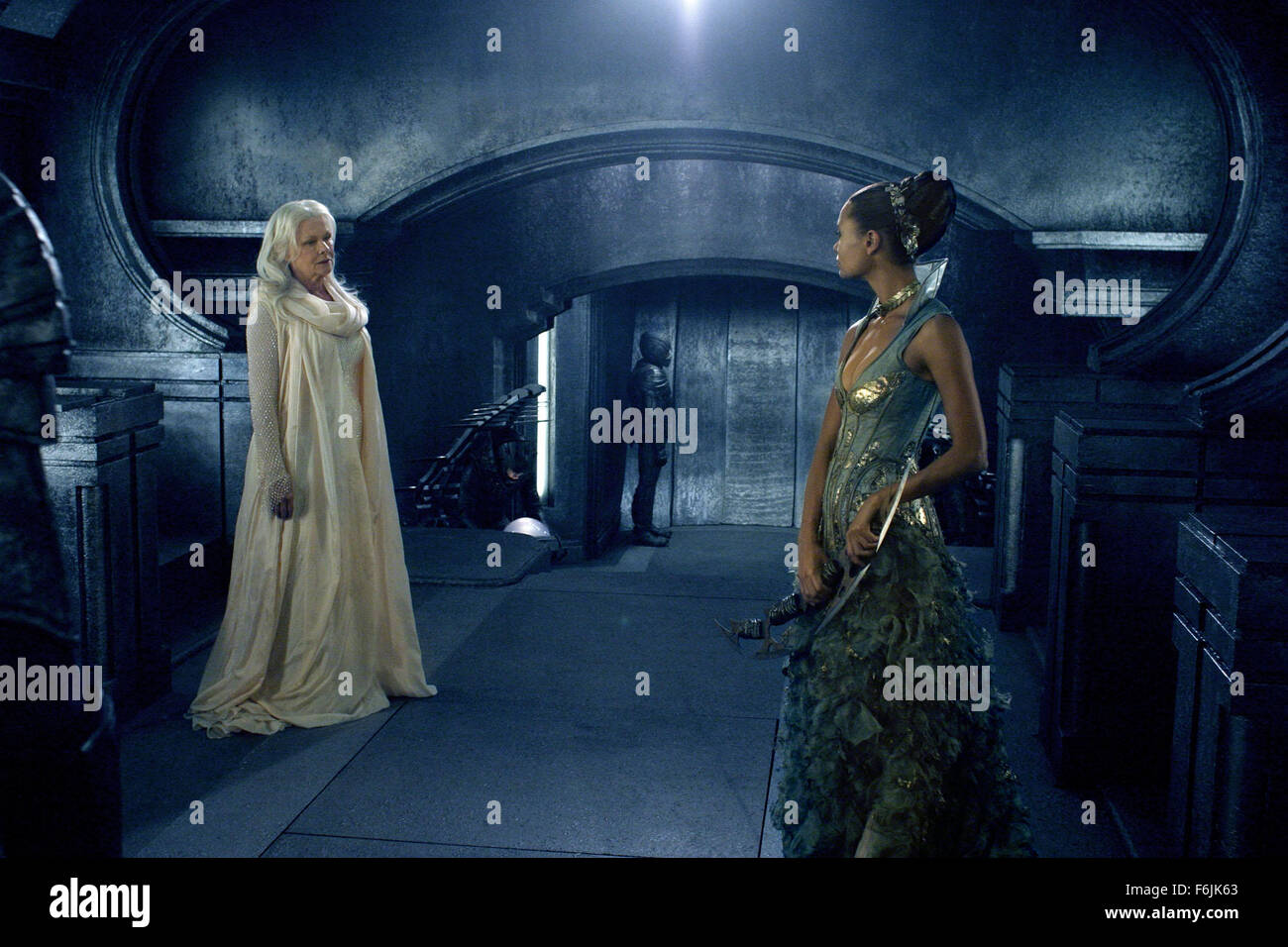 Thandie newton chronicles of riddick hi-res stock photography and ...