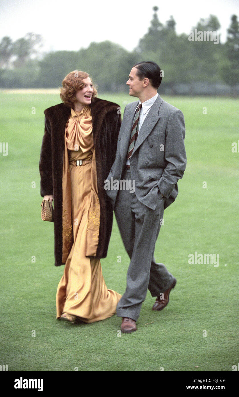 Aviator leonardo dicaprio hi-res stock photography and images - Alamy