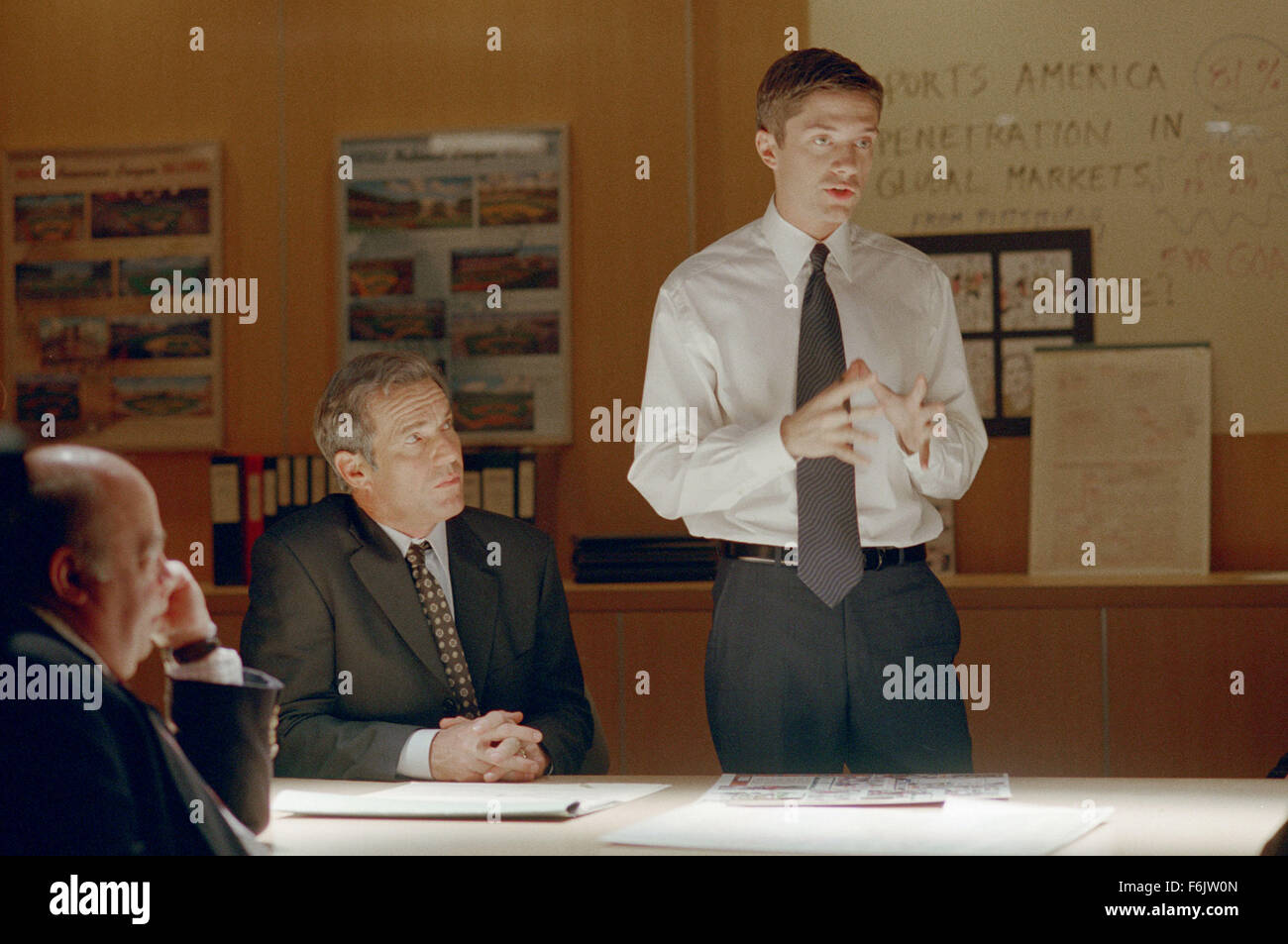 Dec 08, 2004; Los Angeles, CA, USA; Dan Foreman (DENNIS QUAID, left ...