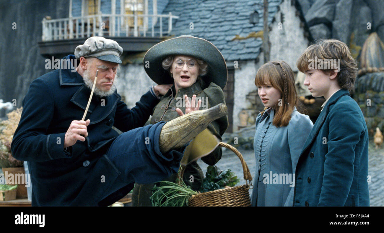 Jim carrey and meryl streep hi-res stock photography and images - Alamy