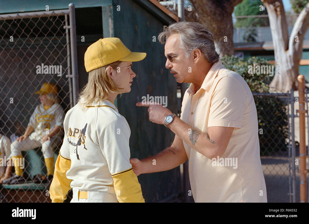 Bad news bears 2005 hi-res stock photography and images - Alamy