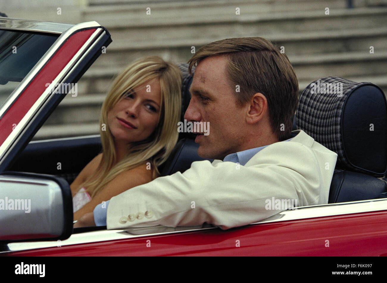 Layer cake daniel craig hi-res stock photography and images - Alamy