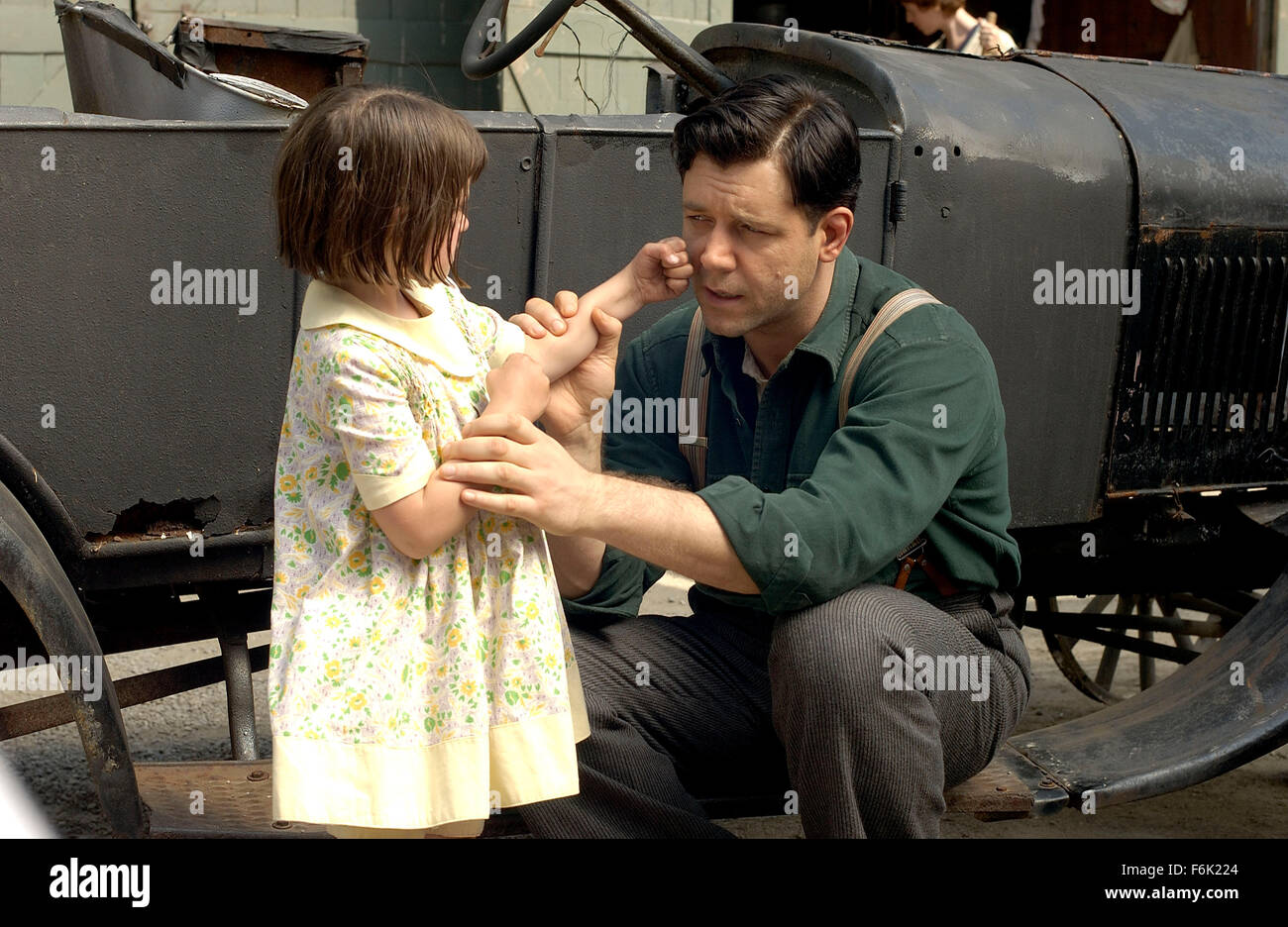 Russell crowe cinderella man hi-res stock photography and images - Alamy