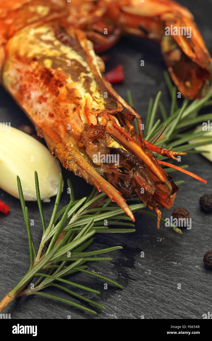 Giant prawn hi-res stock photography and images - Alamy