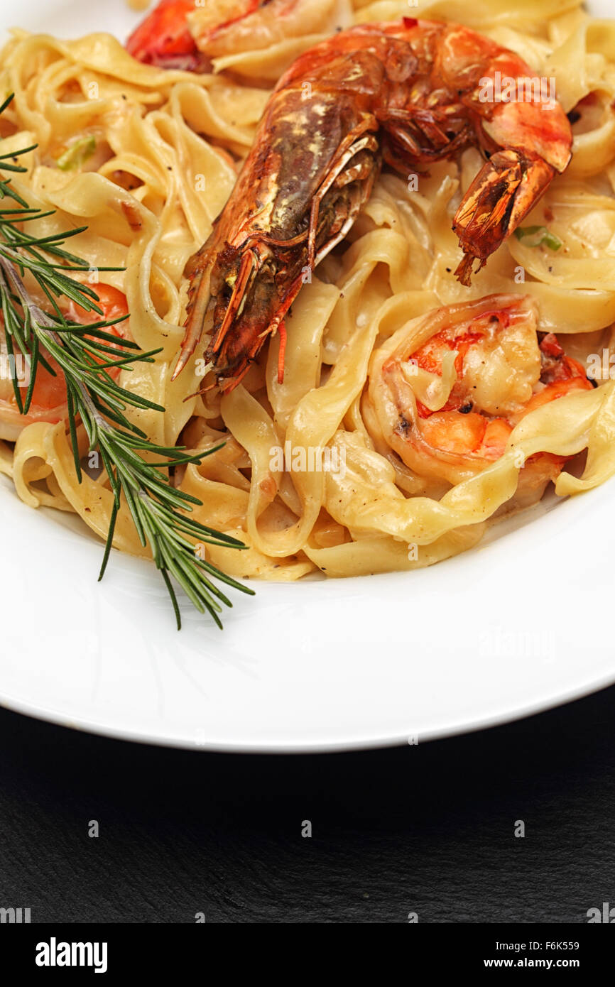 Crustacean dish hi-res stock photography and images - Alamy
