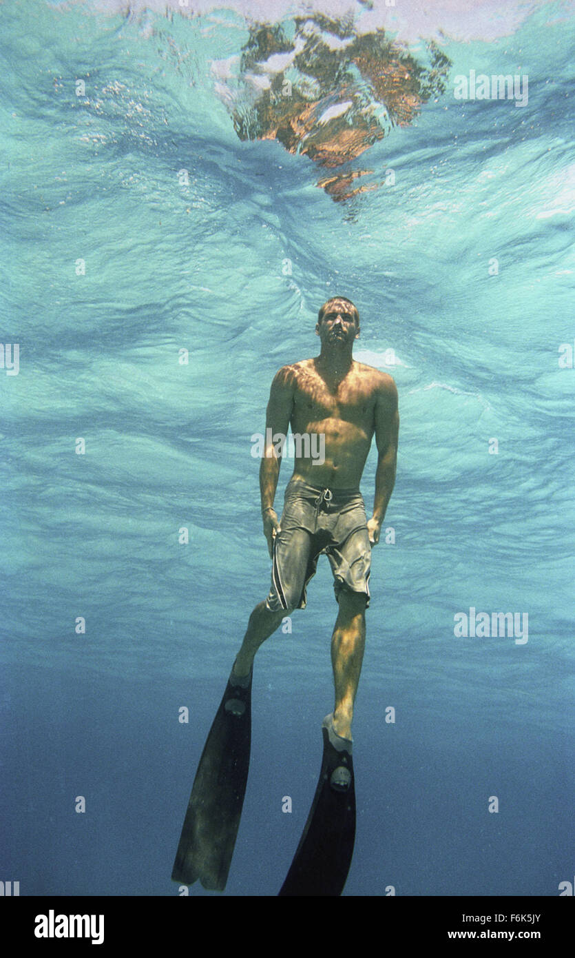 Release date september 2005 movie hi-res stock photography and images ...