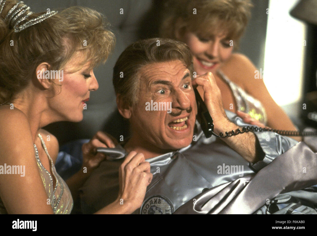 Spaceballs 1987 hi-res stock photography and images - Alamy