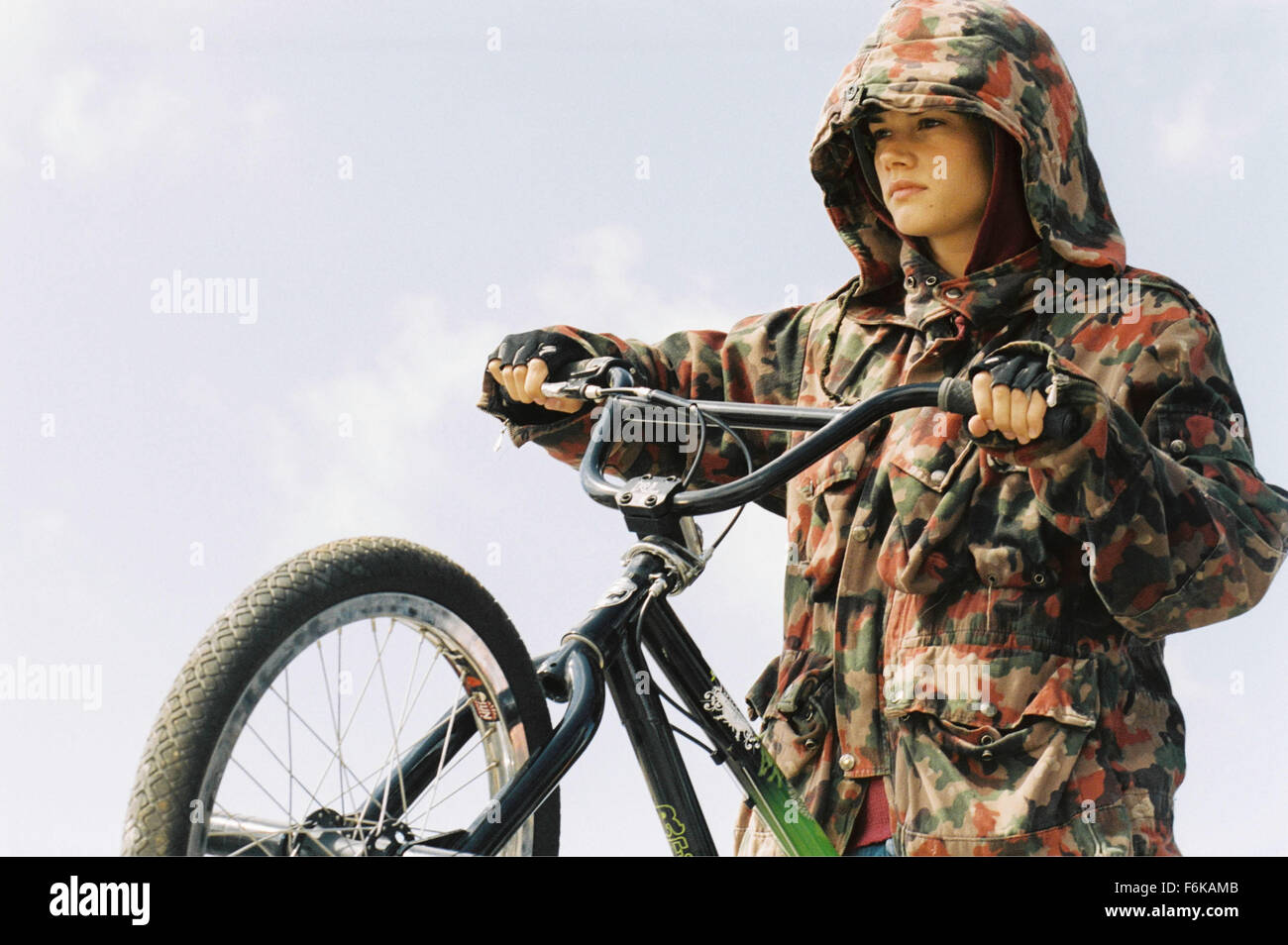 Missy peregrym stick 2006 hi-res stock photography and images - Alamy