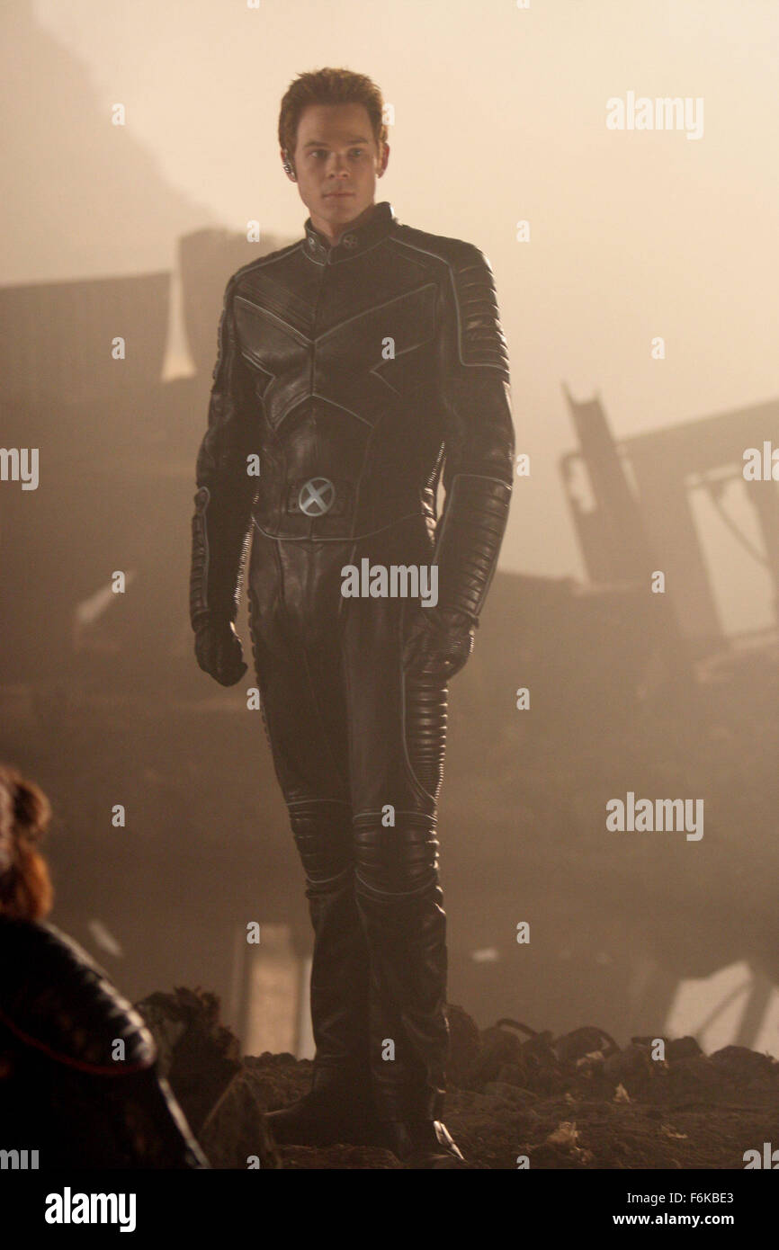 Shawn ashmore iceman hi-res stock photography and images - Alamy