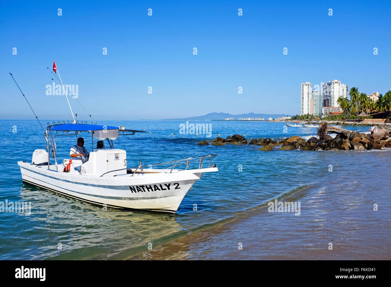 Mexico fishing boat hi-res stock photography and images - Alamy