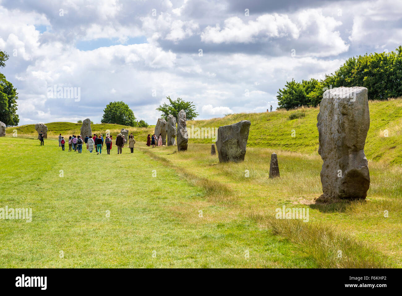 Megalithic archaeological stone circle ring hi-res stock photography ...