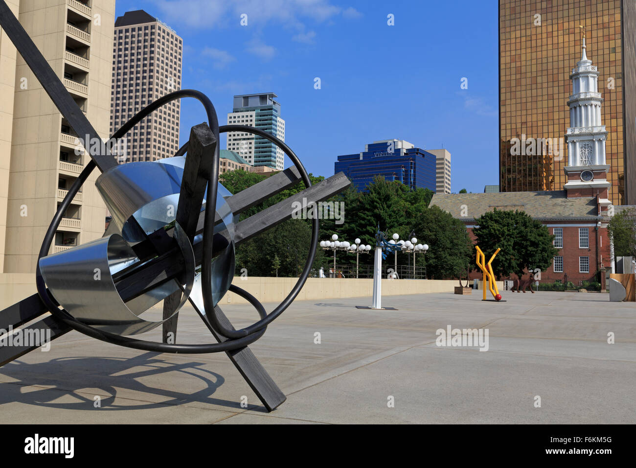 Bushnell Sculpture Garden, Hartford, Connecticut, USA Stock Photo - Alamy