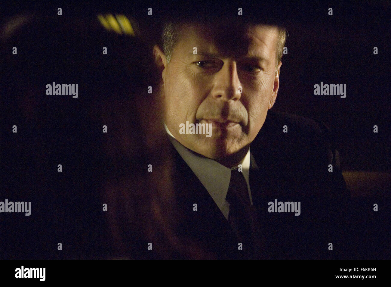 2007 usa bruce willis director hi-res stock photography and images - Alamy