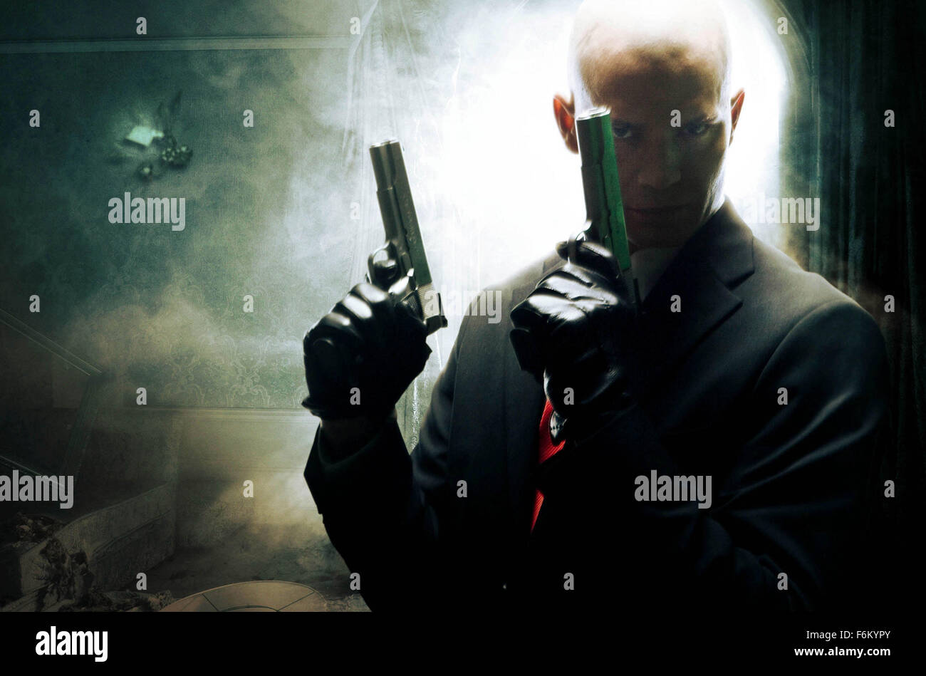 Timothy olyphant hitman 2007 hi-res stock photography and images - Alamy