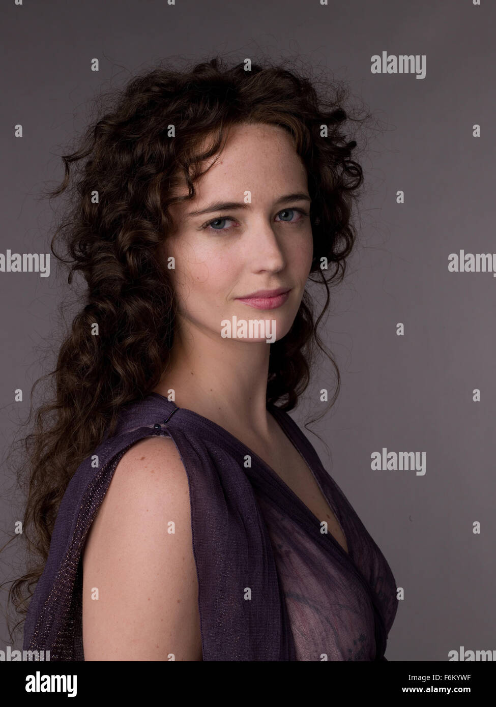 Lyra belacqua hi-res stock photography and images - Alamy