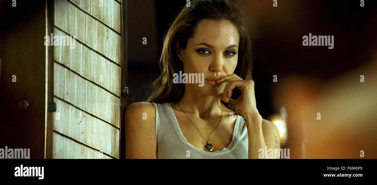 Wanted 2008 angelina jolie hi-res stock photography and images - Alamy