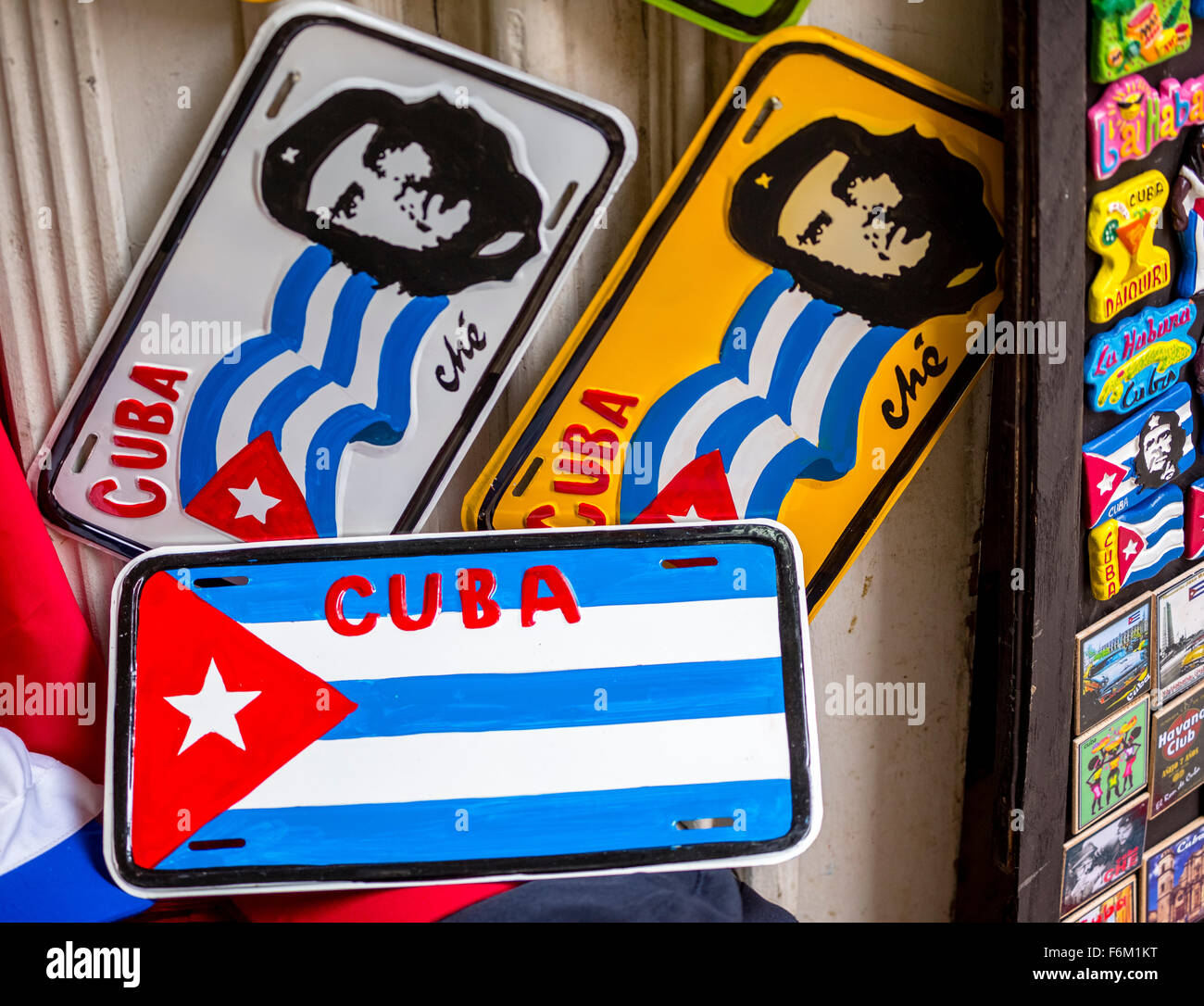 Number plates painted with Ernesto Che Guevara and the Cuban flag ...