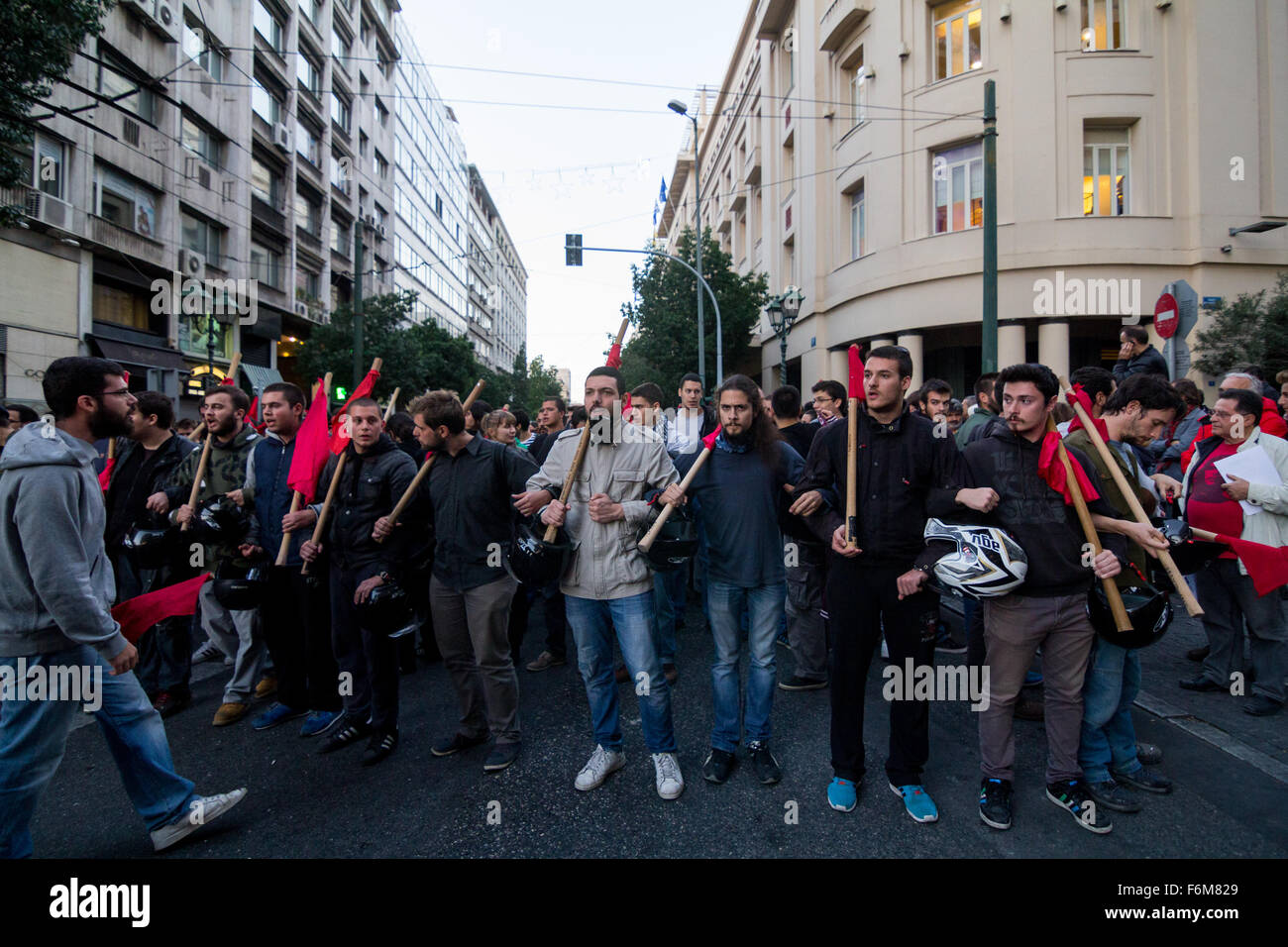 Athens, Greece. 17th Nov, 2015. Members of the Communist Party youth ...