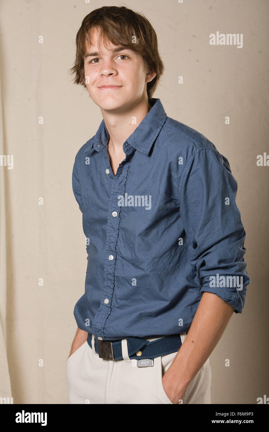 Johnny Simmons Hotel For Dogs