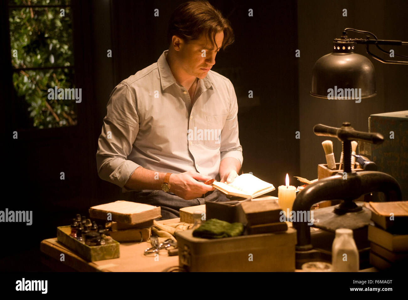 Mo silvertongue folchart hi-res stock photography and images - Alamy