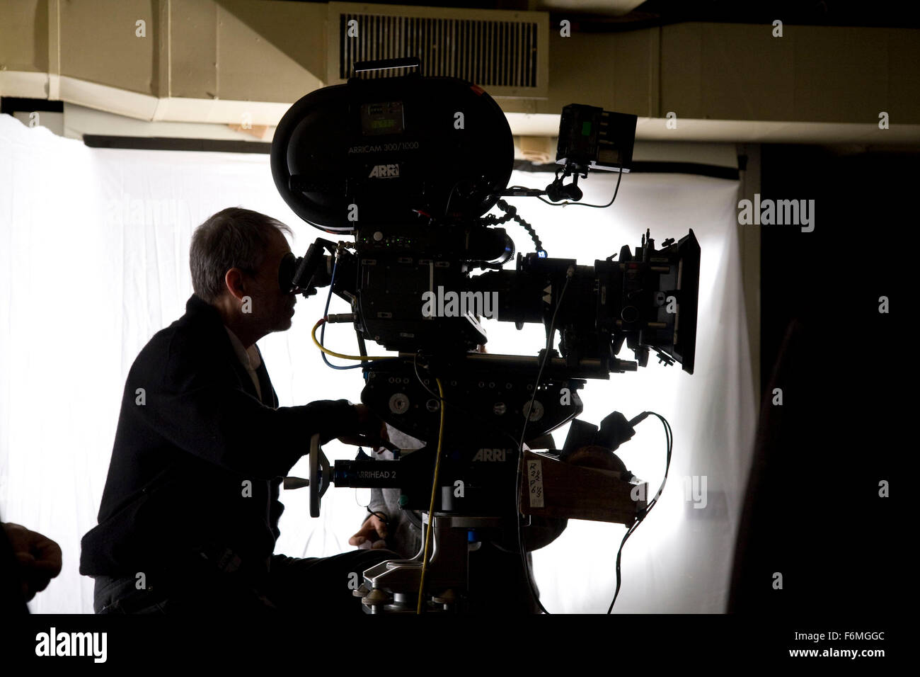 Its complicated movie 2009 hi-res stock photography and images - Alamy