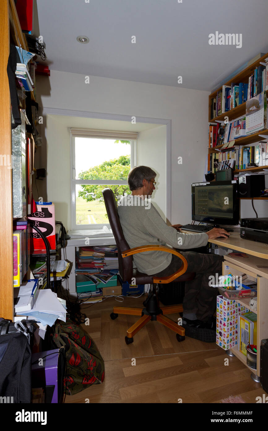 Study in home hi-res stock photography and images - Alamy