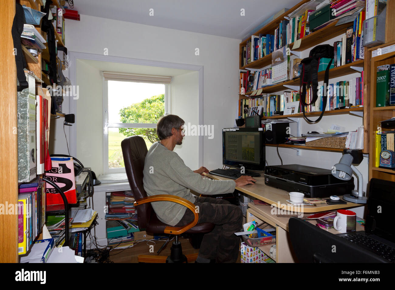 Self study hi-res stock photography and images - Alamy