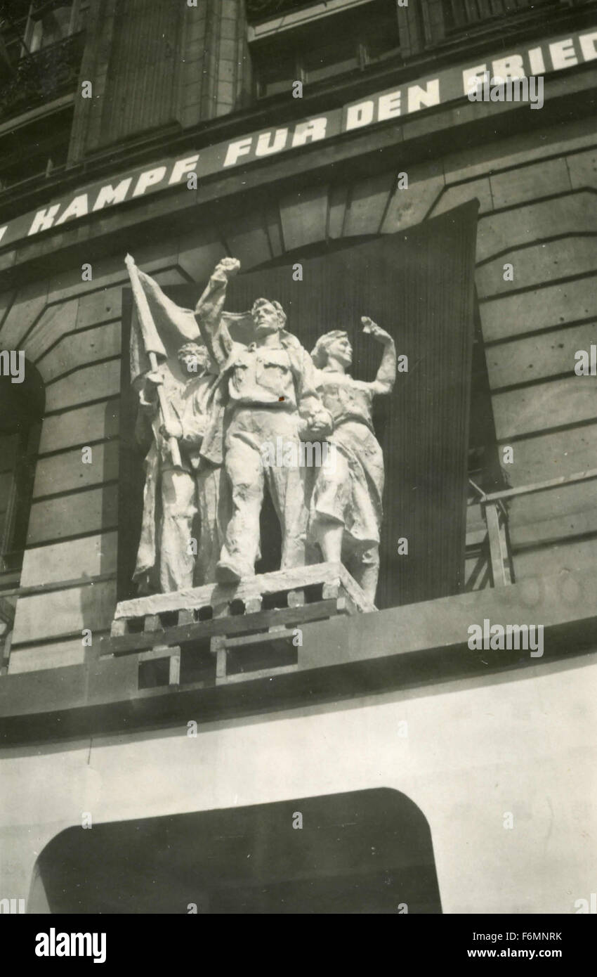 Berlin sign hi-res stock photography and images - Alamy