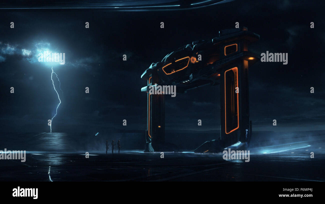 Tron legacy 2010 hi-res stock photography and images - Alamy