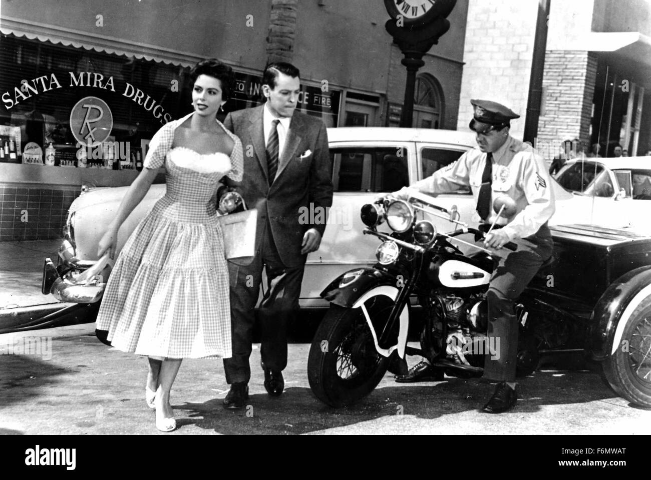 Sept. 13, 2010 - Dana Wynter Kevin McCarthy in .INVASION OF THE BODY ...
