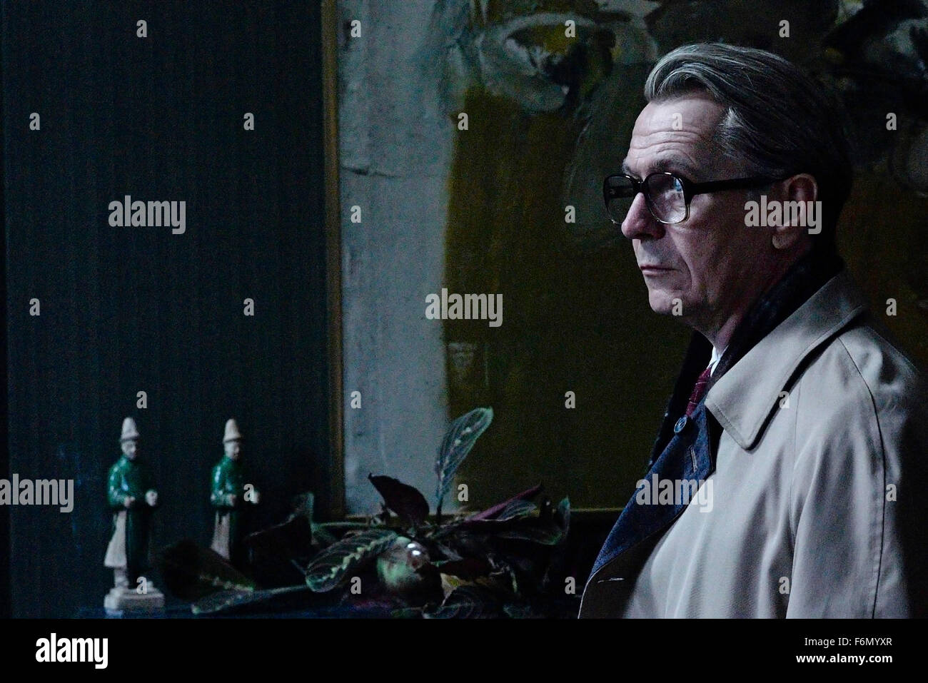 George smiley hi-res stock photography and images - Alamy