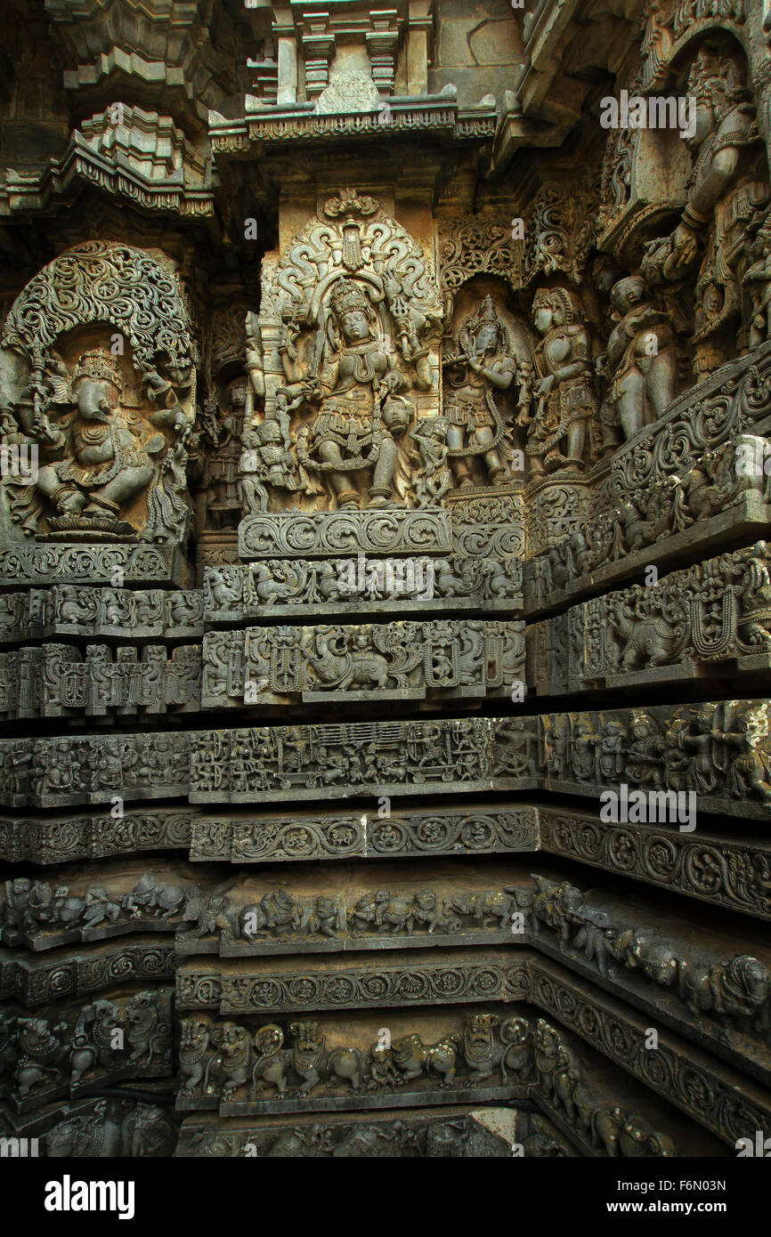 Intricate artwork at ancient hindu temple in Belur Karnataka Stock ...