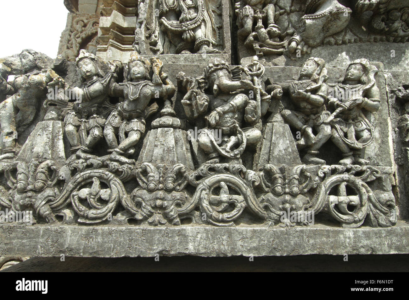 Intricate artwork at ancient hindu temple in Belur Karnataka Stock ...
